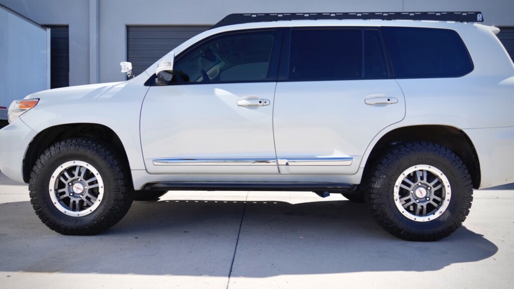 Toyota Land Cruiser 200 Series Full Length Roof Rack - Westcott Designs